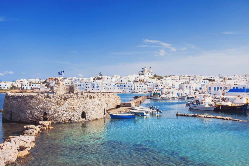 Μέσα στα καλύτερα νησιά του κόσμου, 6 ελληνικά διαμάντια, με την Πάρο ...