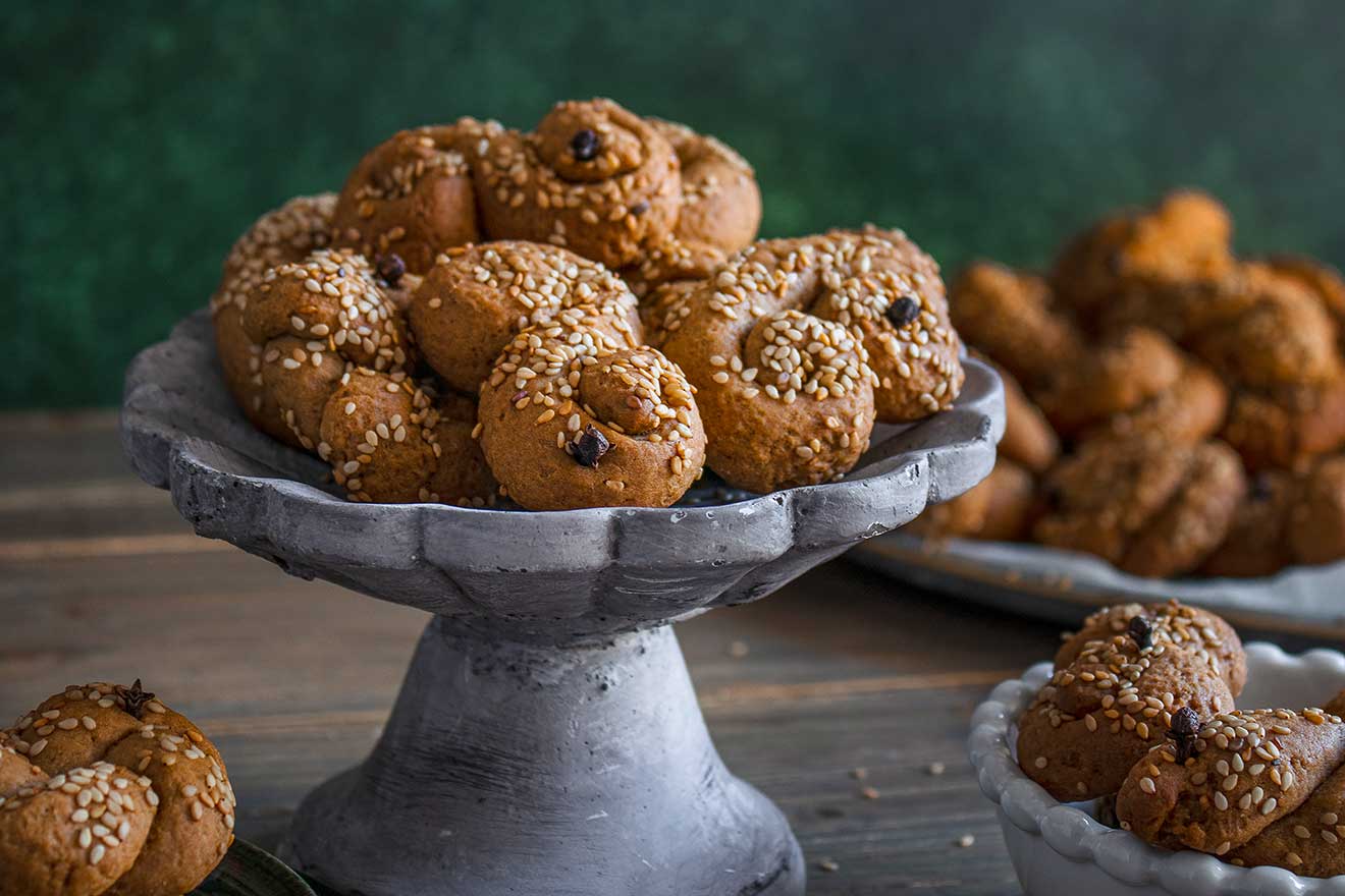 Recipe: Wine cookies - Argiro.gr - Argiro Barbarigou